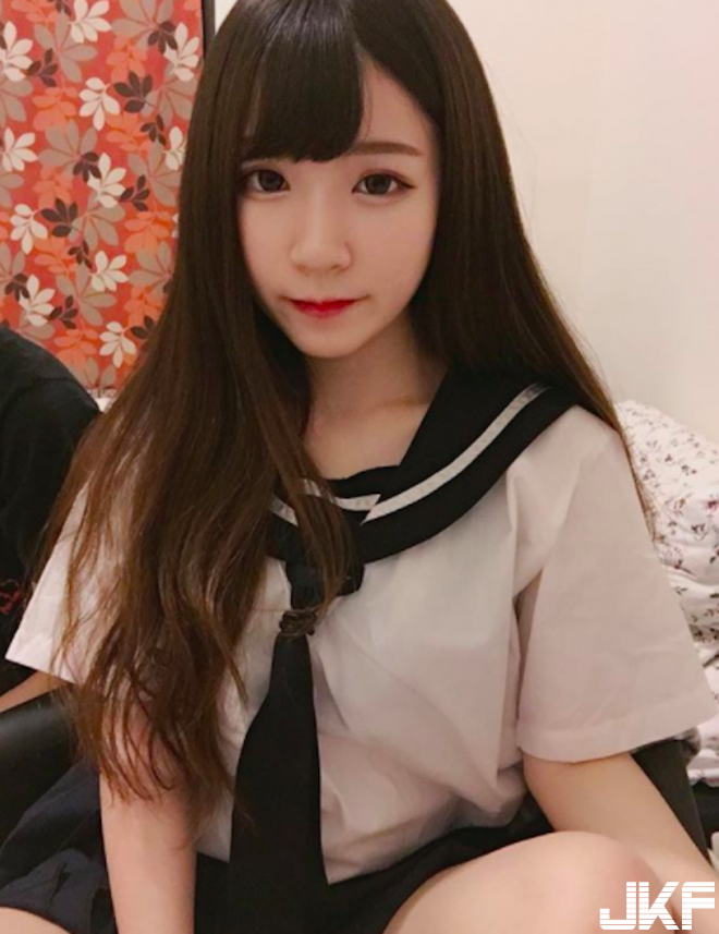 治平高中超正校花!可愛外表下還有「性感美胸」,甜到讓人瘋狂啊!